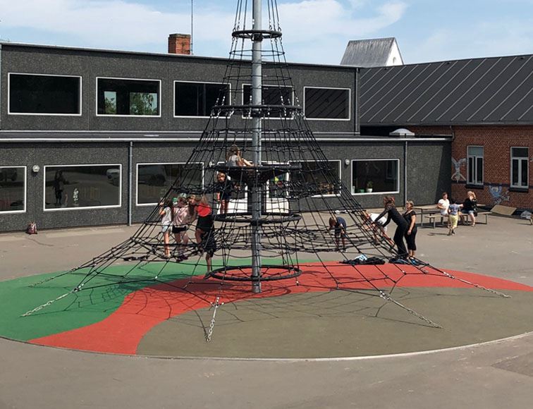 Gummibelægning - Faldunderlag i flydende gummi | BOEL